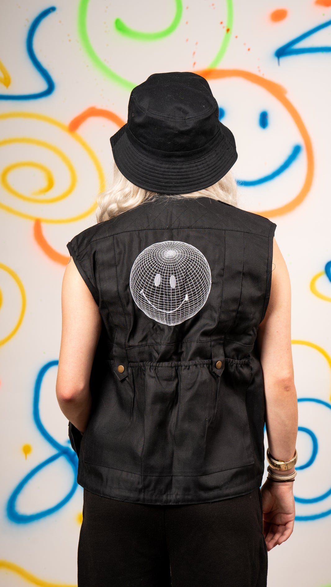 Rave-Ready Jackets & Gilets: Military-Grade Durability from Qravers